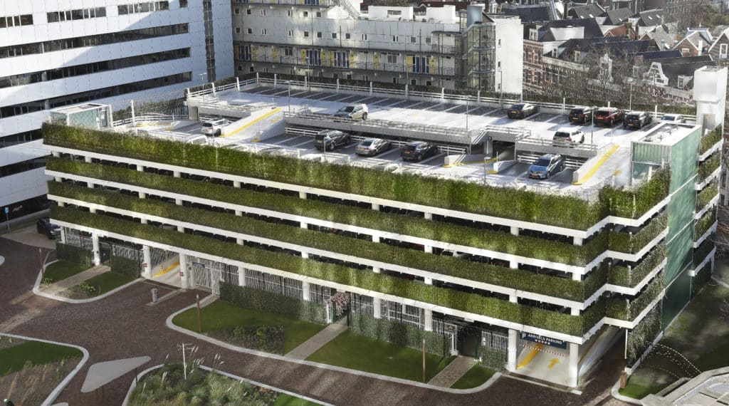 Green parking in the centre of Rotterdam | Mobilane
